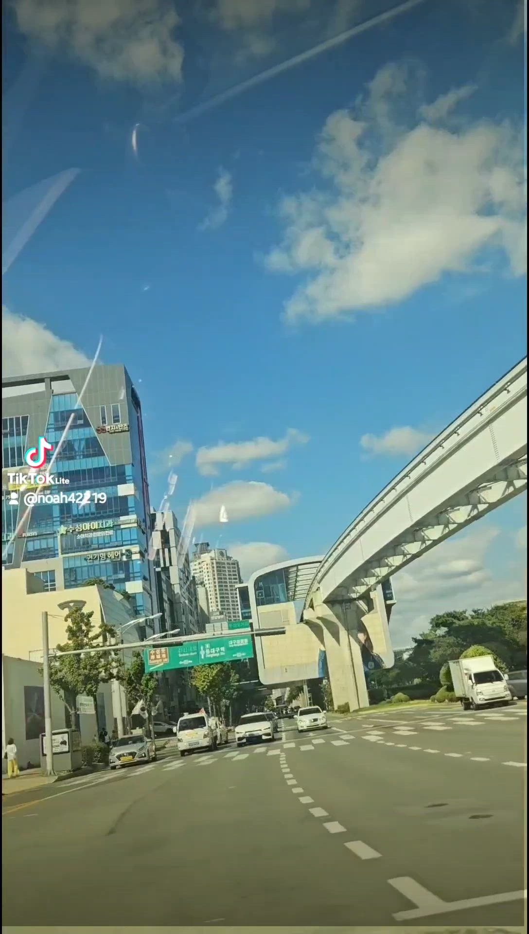 NoahW 님의 라이프스타일 | 라이프스타일 슈퍼앱, 오늘의집